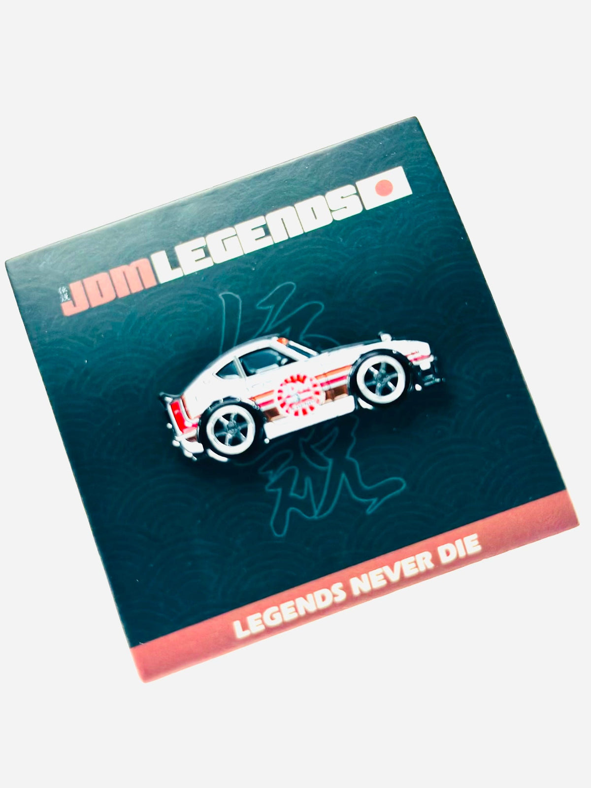 Leen Customs X JDM Legends 240 Z Pin – Jcardiecast